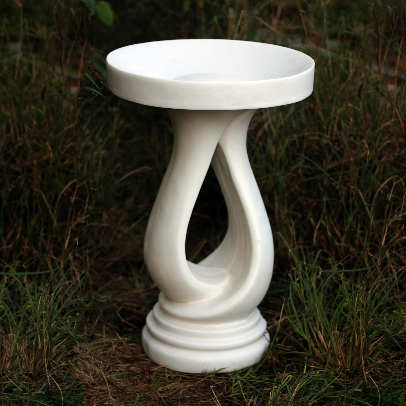 Bird Bath Looping White - Stewarts Garden Centre