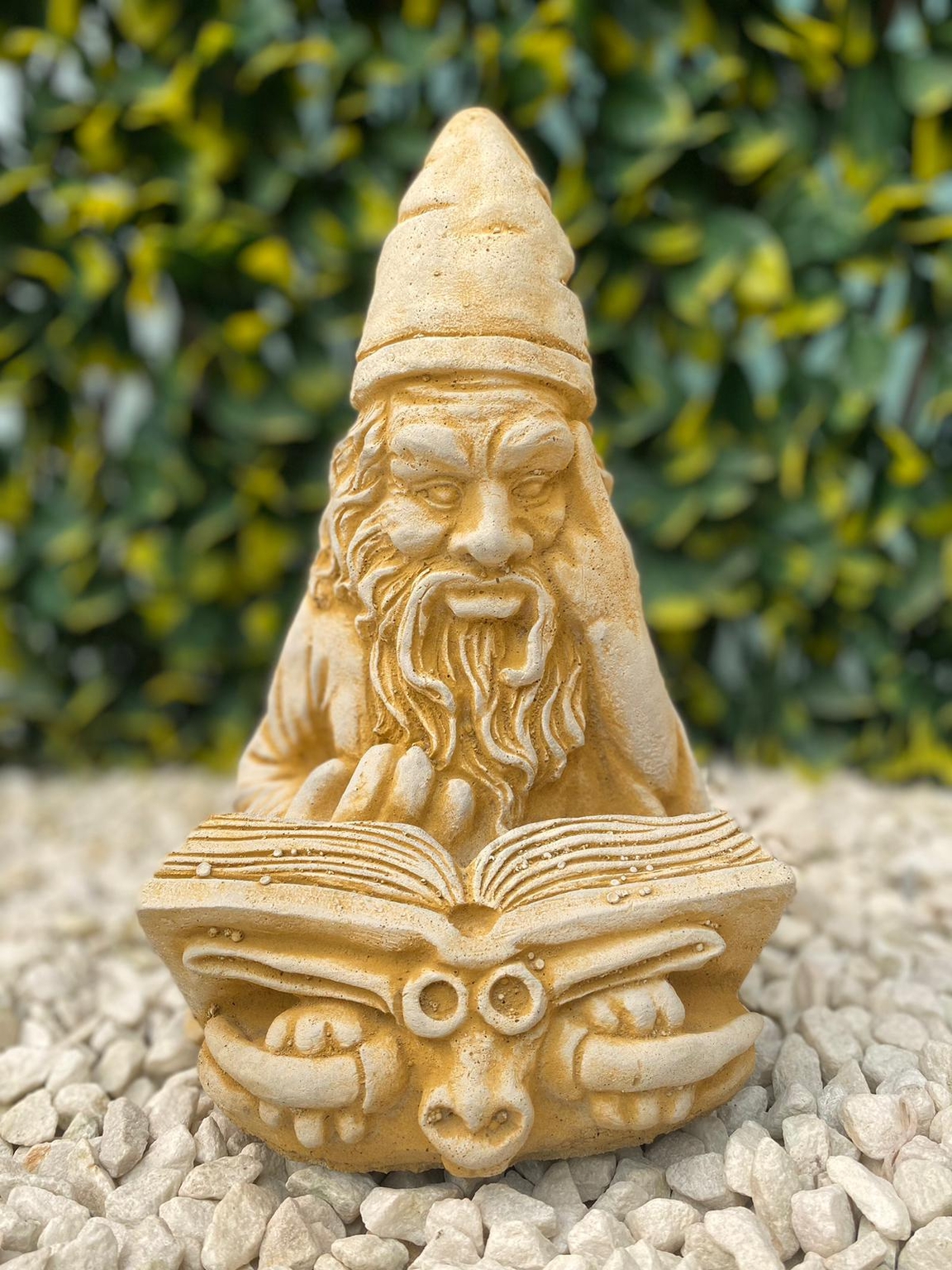 Reading Wizard Sandstone - Stewarts Garden Centre
